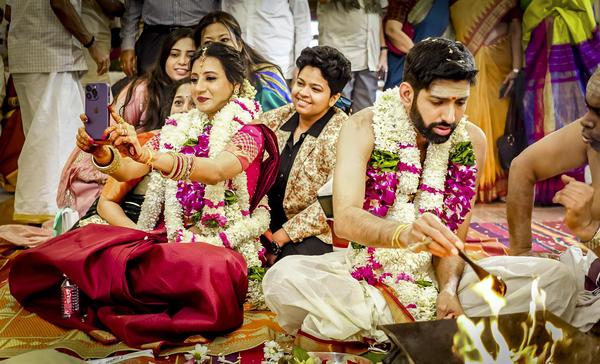 India's leading Professional Photography Online Community